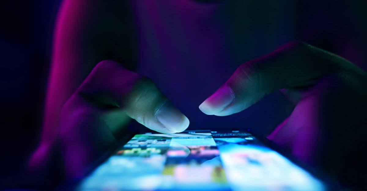 Is Social Media Addictive? Signs of Social Media Addiction